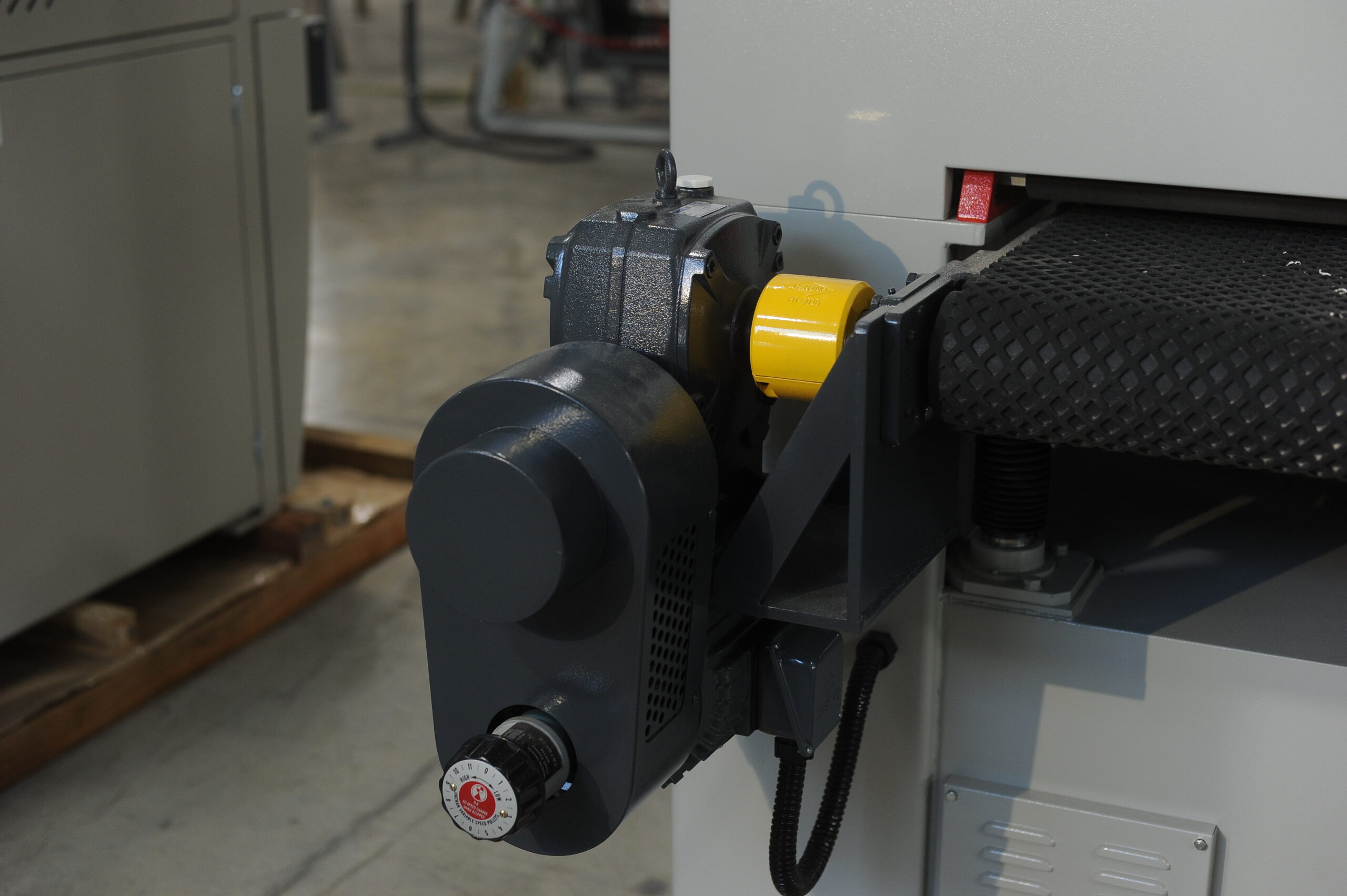 Wide Belt Sander - A.W. Machinery